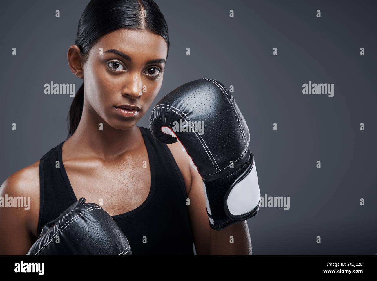 Indian female boxer hi-res stock photography and images - Alamy