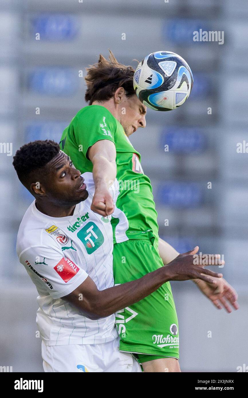 ABD0113 20240427 - INNSBRUCK - ÖSTERREICH: v.l. Kofi Schulz (WSG Tirol ...