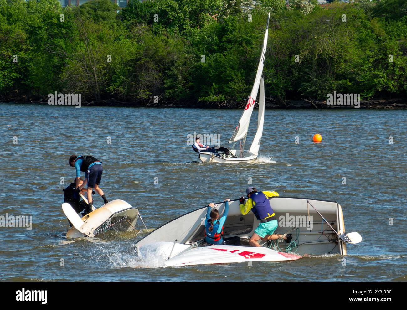 Washington dc man overboard hi-res stock photography and images - Alamy