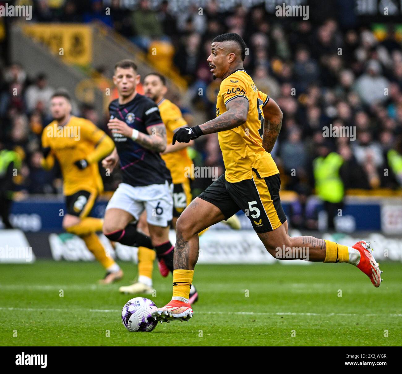 27th April 2024; Molineux Stadium, Wolverhampton, West Midlands ...