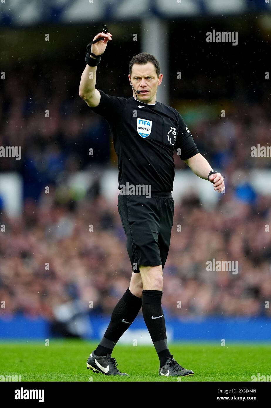 Referee Darren England during the Premier League match at Goodison Park ...