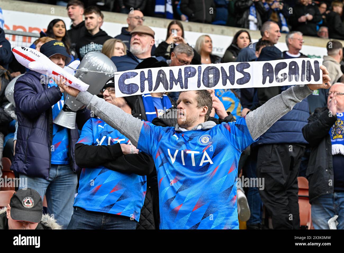 Stockport fan hi-res stock photography and images - Alamy