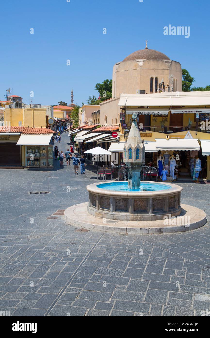 Rhodes greece hippocrates square hi-res stock photography and images ...
