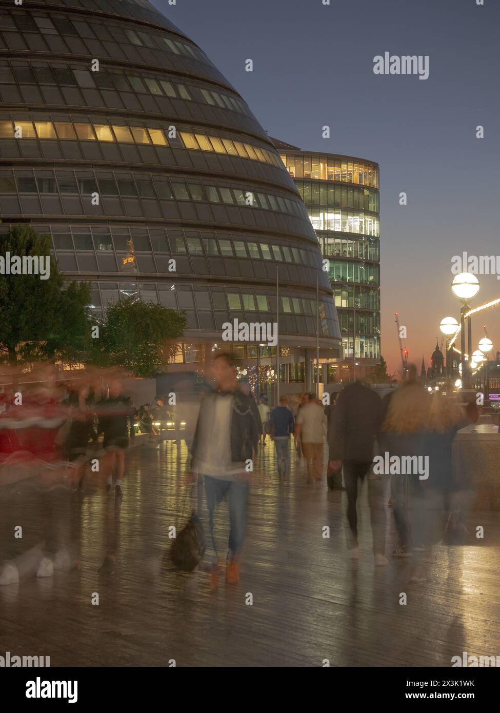 Bustling hi-res stock photography and images - Alamy