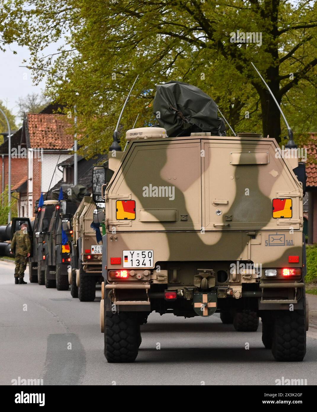 27 April 2024, Lower Saxony, Bremervörde: Emergency vehicles from the ...