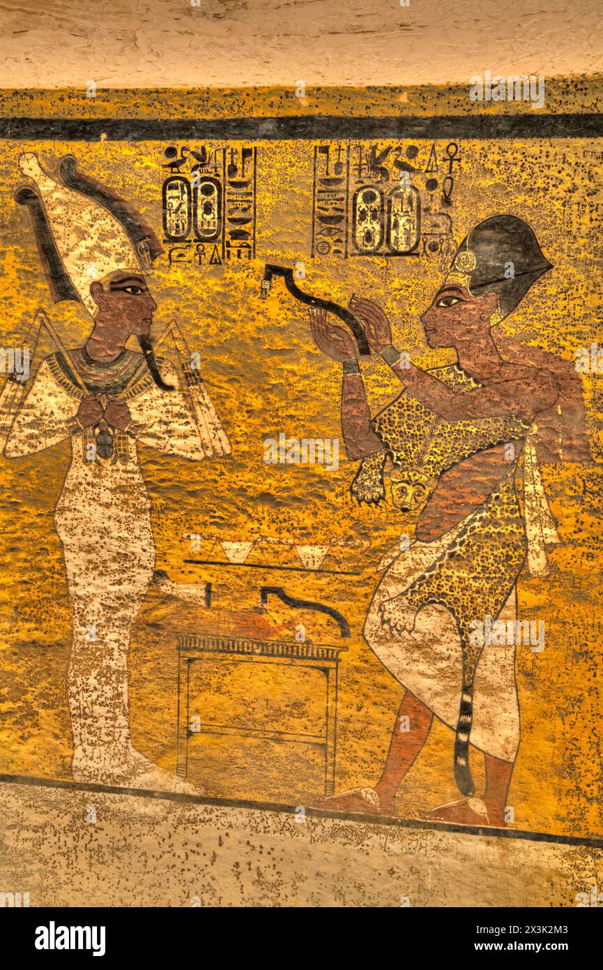 King tut world tour hi-res stock photography and images - Alamy