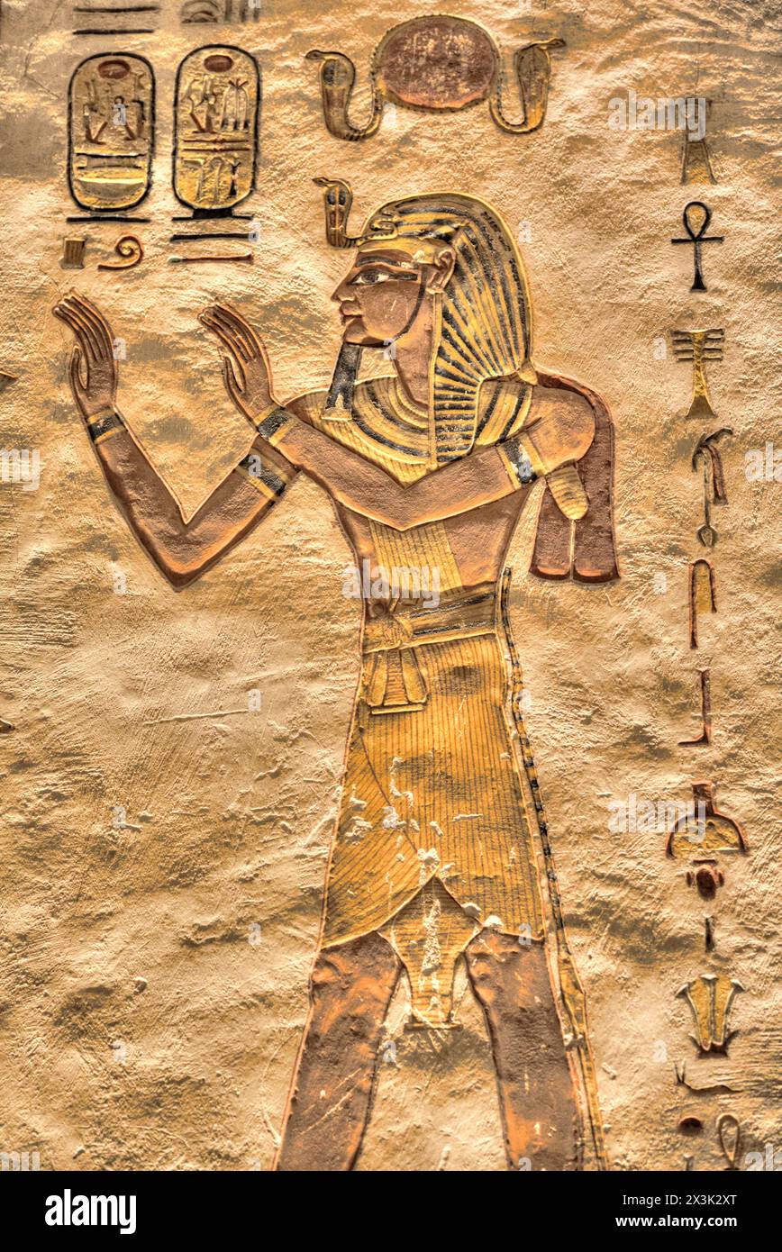 Relief of Pharaoh, Tomb of Ramses V & VI, KV9, Valley of the Kings ...