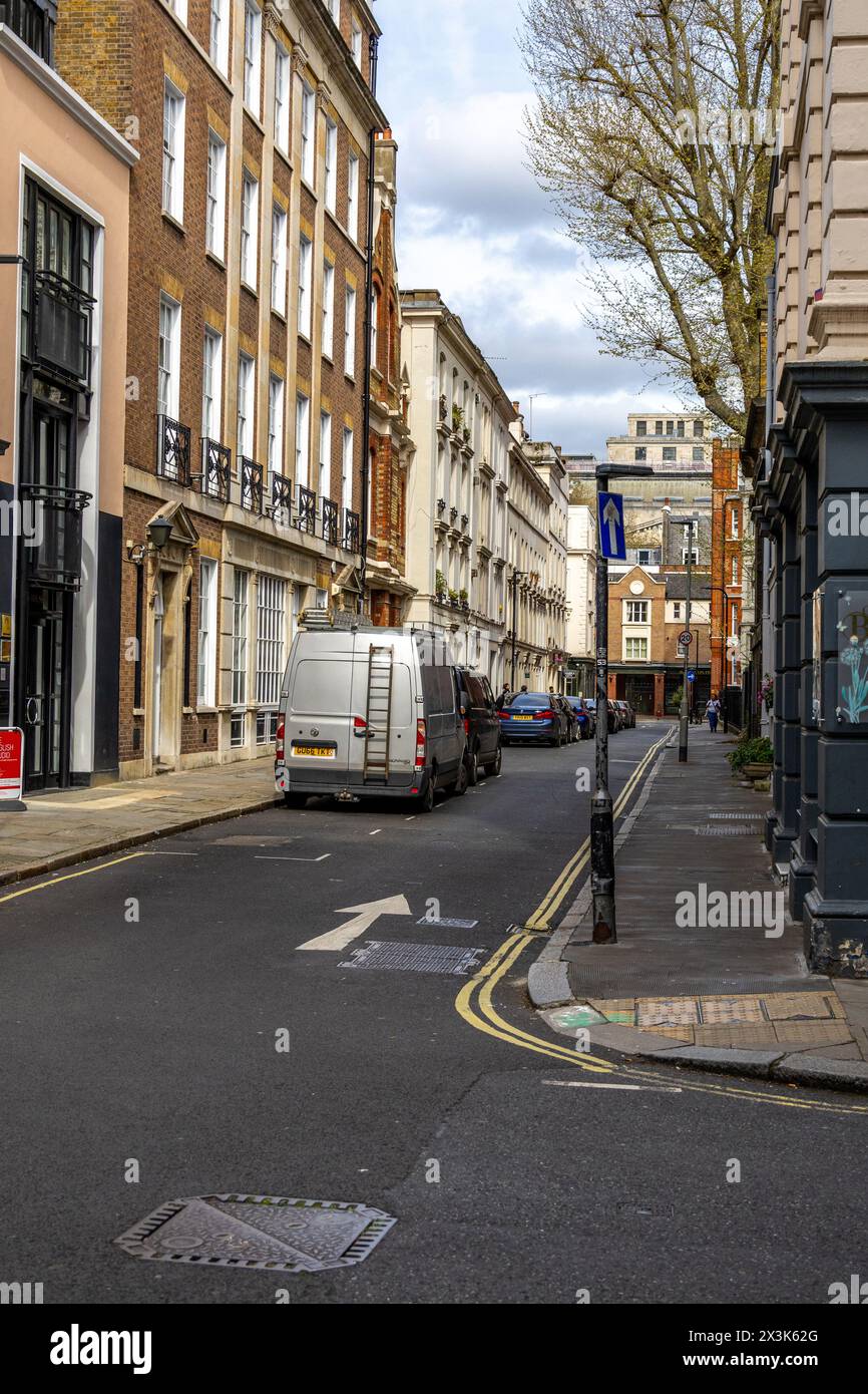 Quiet residential street traditional hi-res stock photography and ...