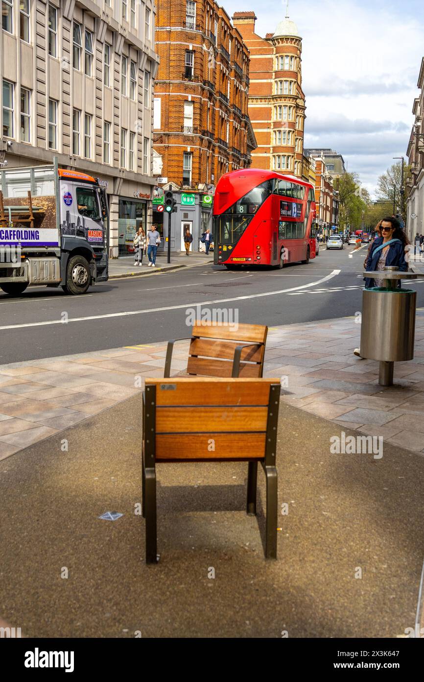 Classic victorian transport architecture hi-res stock photography and ...