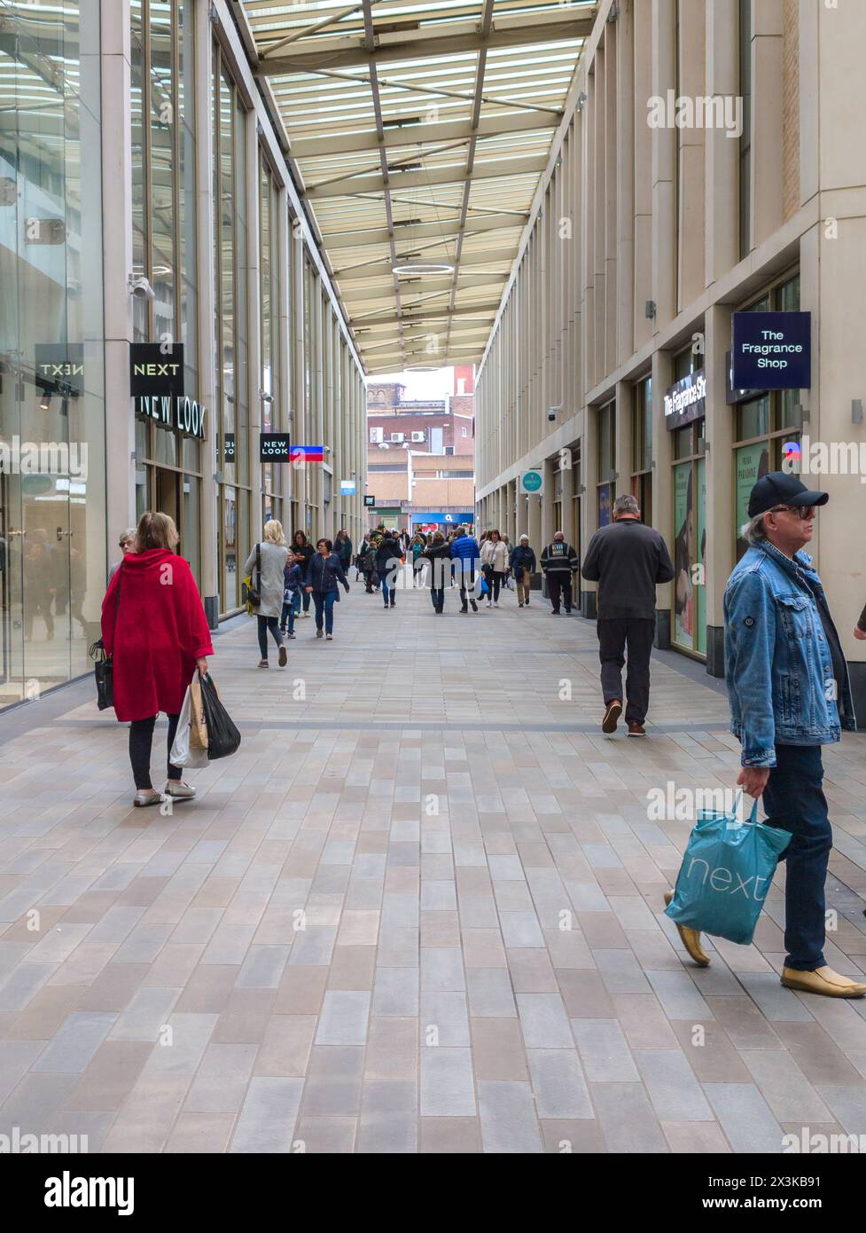The glass works barnsley hi-res stock photography and images - Alamy
