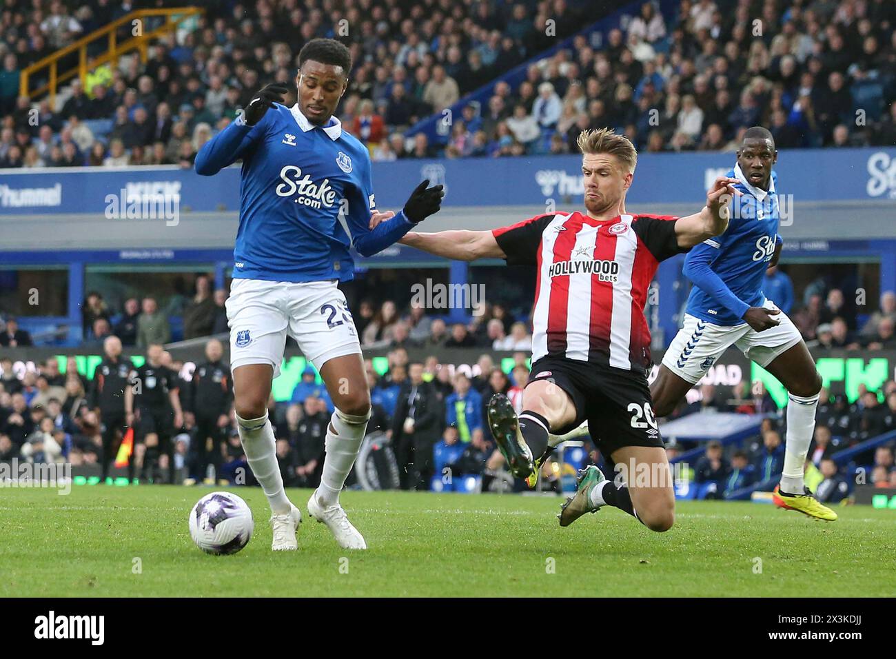 Kristoffer ajer brentford 2024 hi-res stock photography and images - Alamy