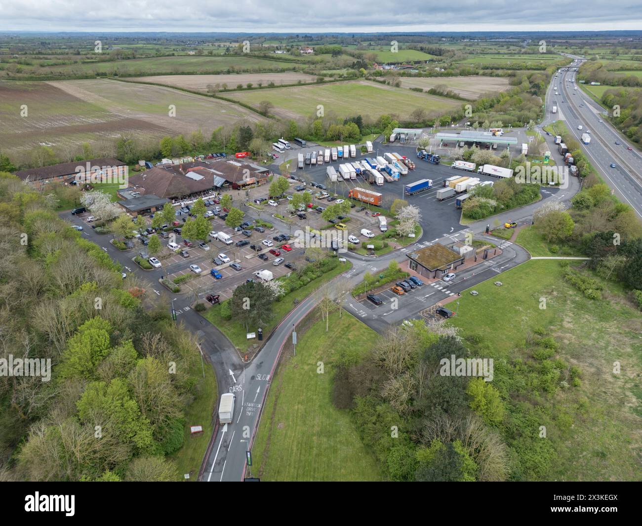 Aerial view of M40 Welcome Break Warwick Northbound Services, Warwick ...