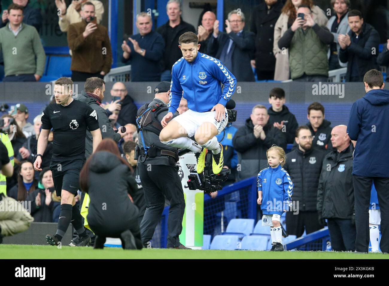 James tarkowski 2024 hi-res stock photography and images - Alamy
