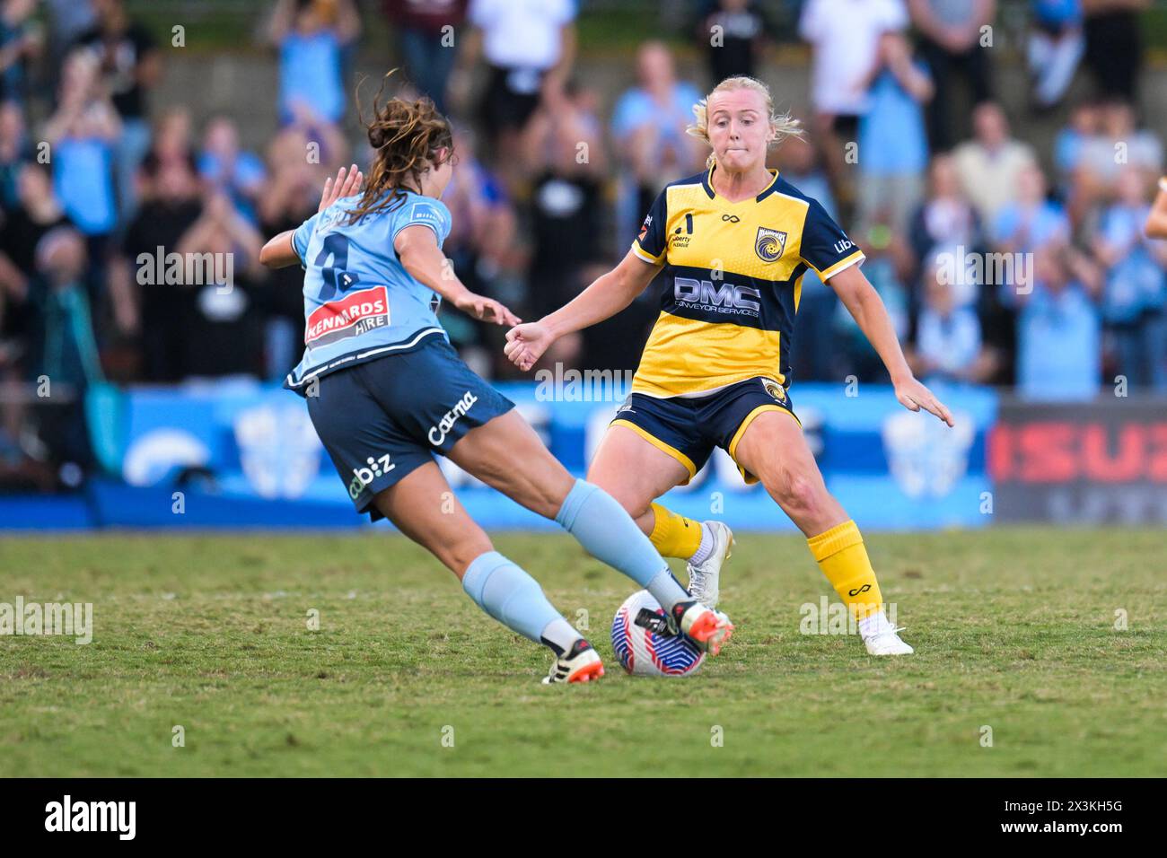 Lilyfield, Australia. 27th Apr, 2024. Paige Marie Hayward (R) of ...