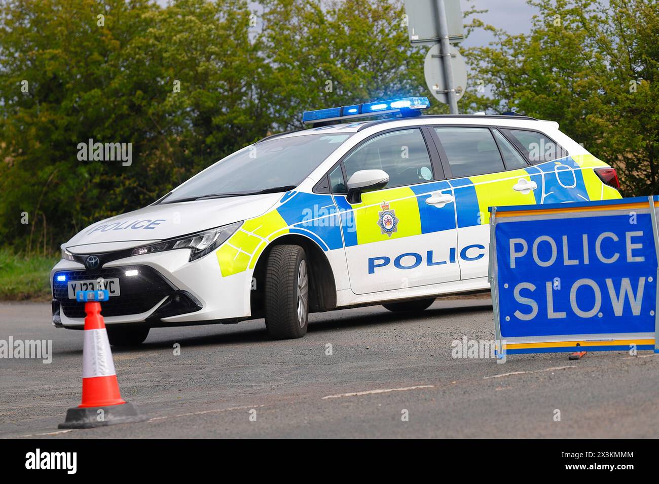 Police car being used as a road block to an incident in Swillington ...