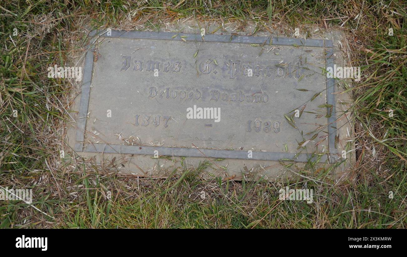 Glendale, California, USA 26th April 2024 Director/Screenwriter/Actor James Parrott Grave in ...