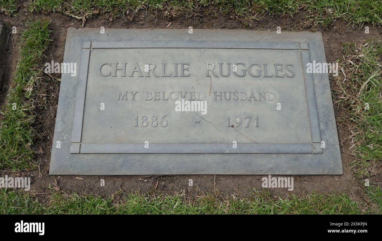 Glendale, California, USA 26th April 2024 Actor Charlie Ruggles Grave in Garden of Memory at ...