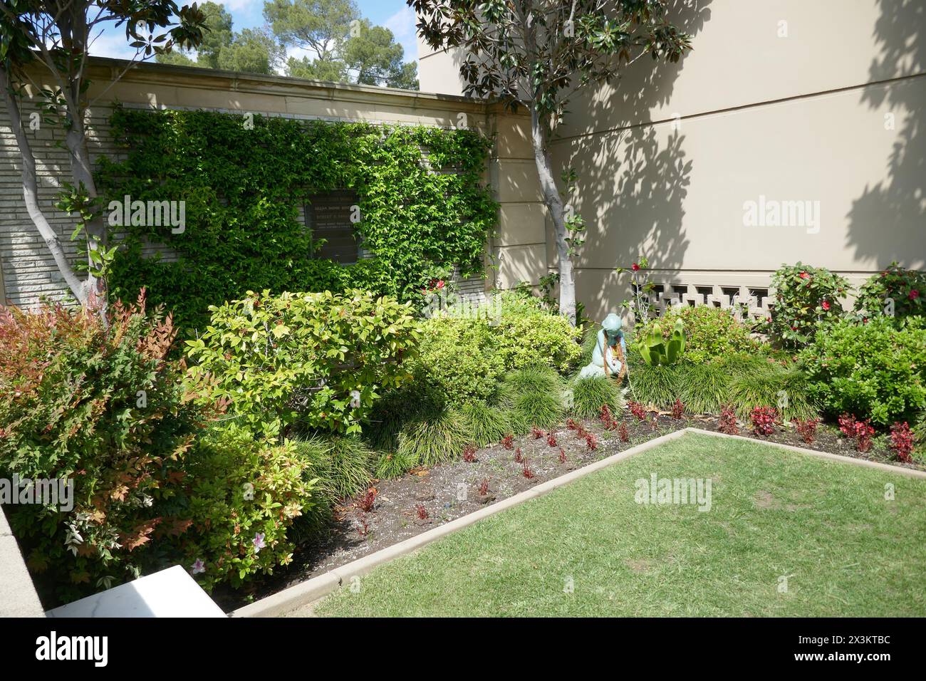 Glendale, California, USA 26th April 2024 Entertainment Magnate, Motion Picture Pioneer, Film ...