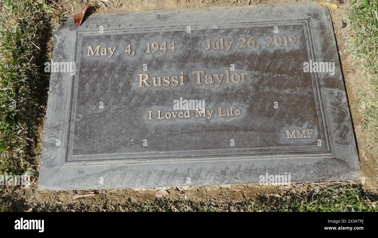 Glendale, California, USA 26th April 2024 Actress Russi Taylor Grave in ...