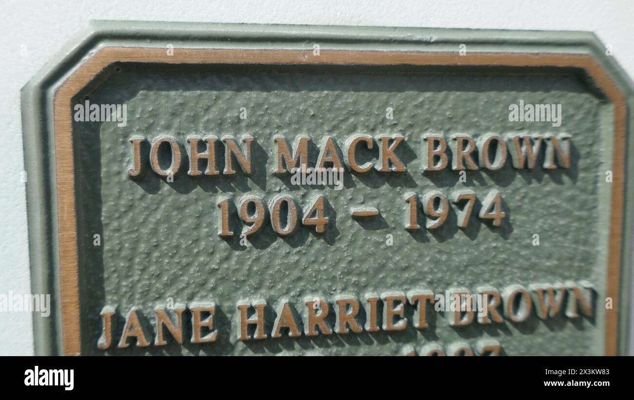 Glendale, California, USA 26th April 2024 Actor/Football player Johnny Mack Brown Grave Court of ...