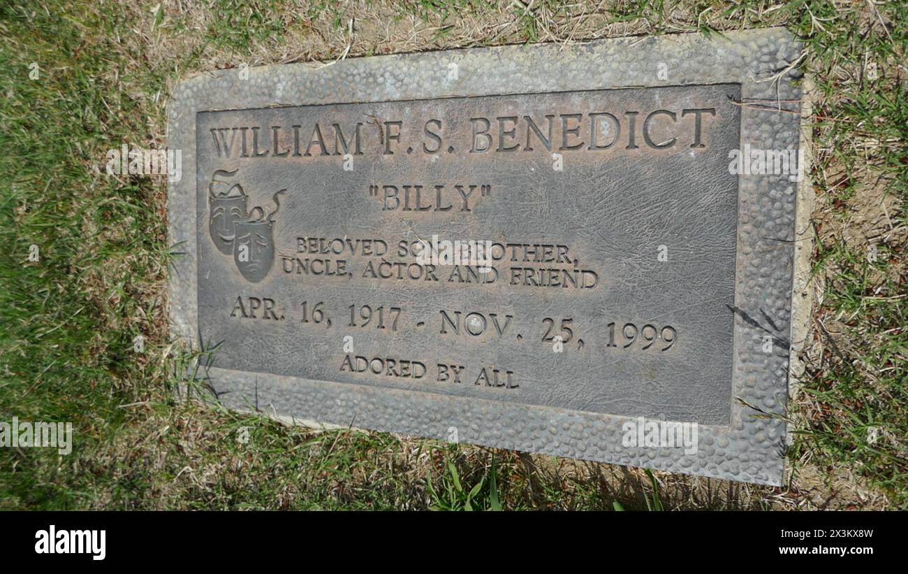 Glendale, California, USA 26th April 2024 Actor Billy Benedict Grave in ...
