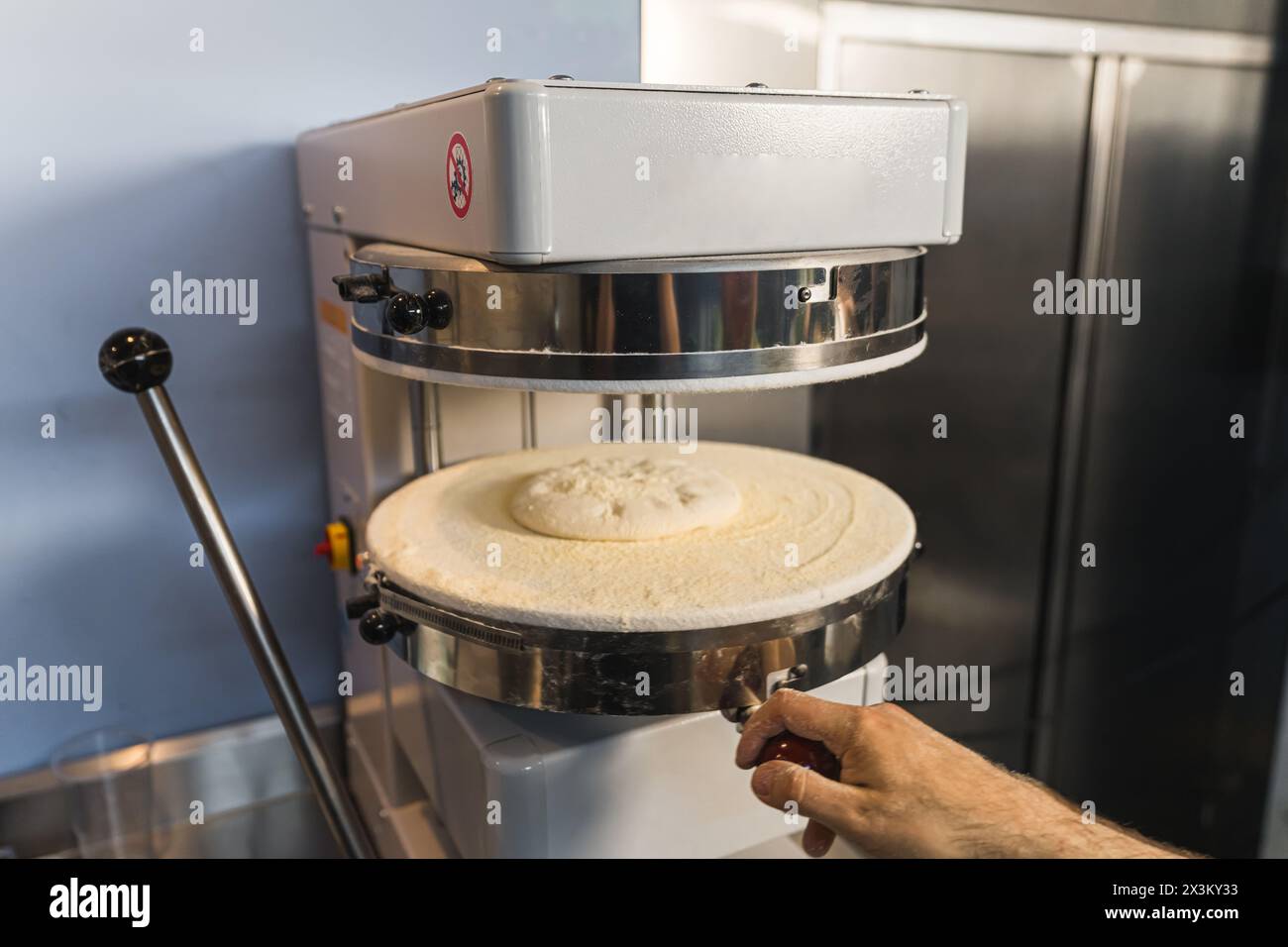 Machine dough in industrial hi-res stock photography and images - Alamy