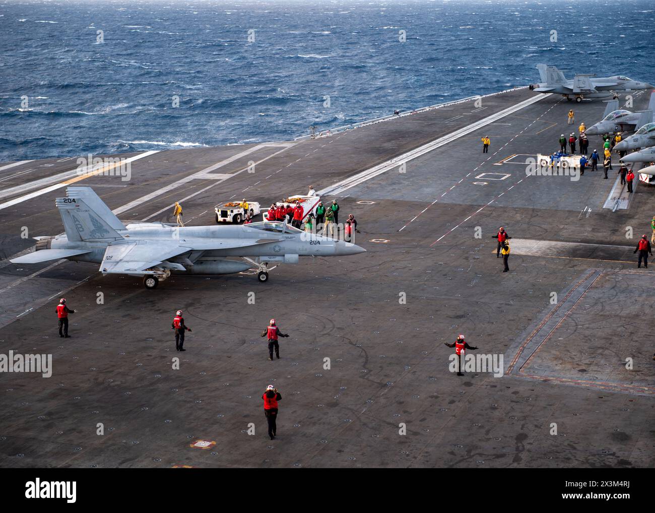 240422-N-JU916-1526 ATLANTIC OCEAN (April 22, 2024) An F/A-18E Super ...