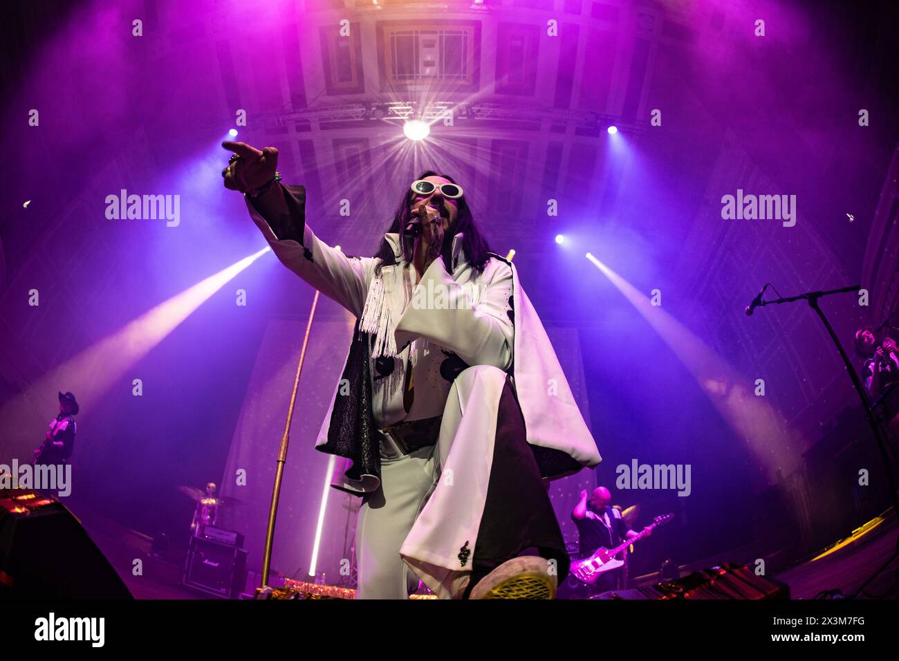 Elvana elvis fronted nirvana hi-res stock photography and images - Alamy