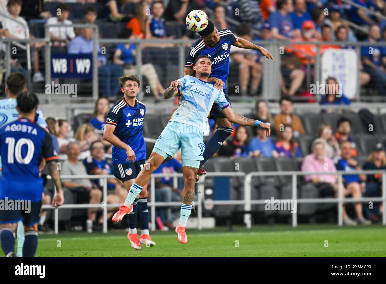 Miles robinson fc cincinnati hi-res stock photography and images - Alamy