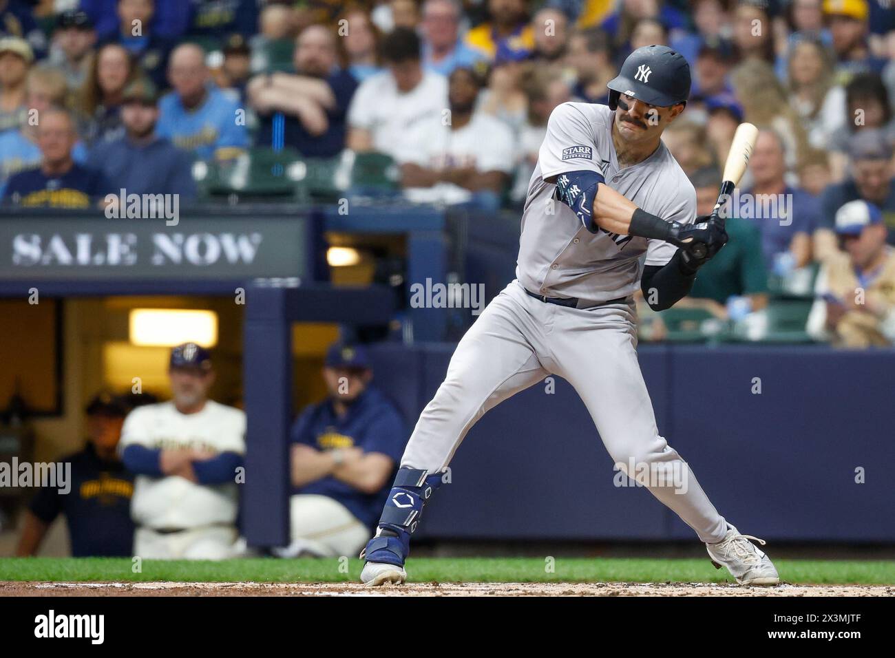 Milwaukee, WI, USA. 27th Apr, 2024. New York Yankees catcher Austin ...