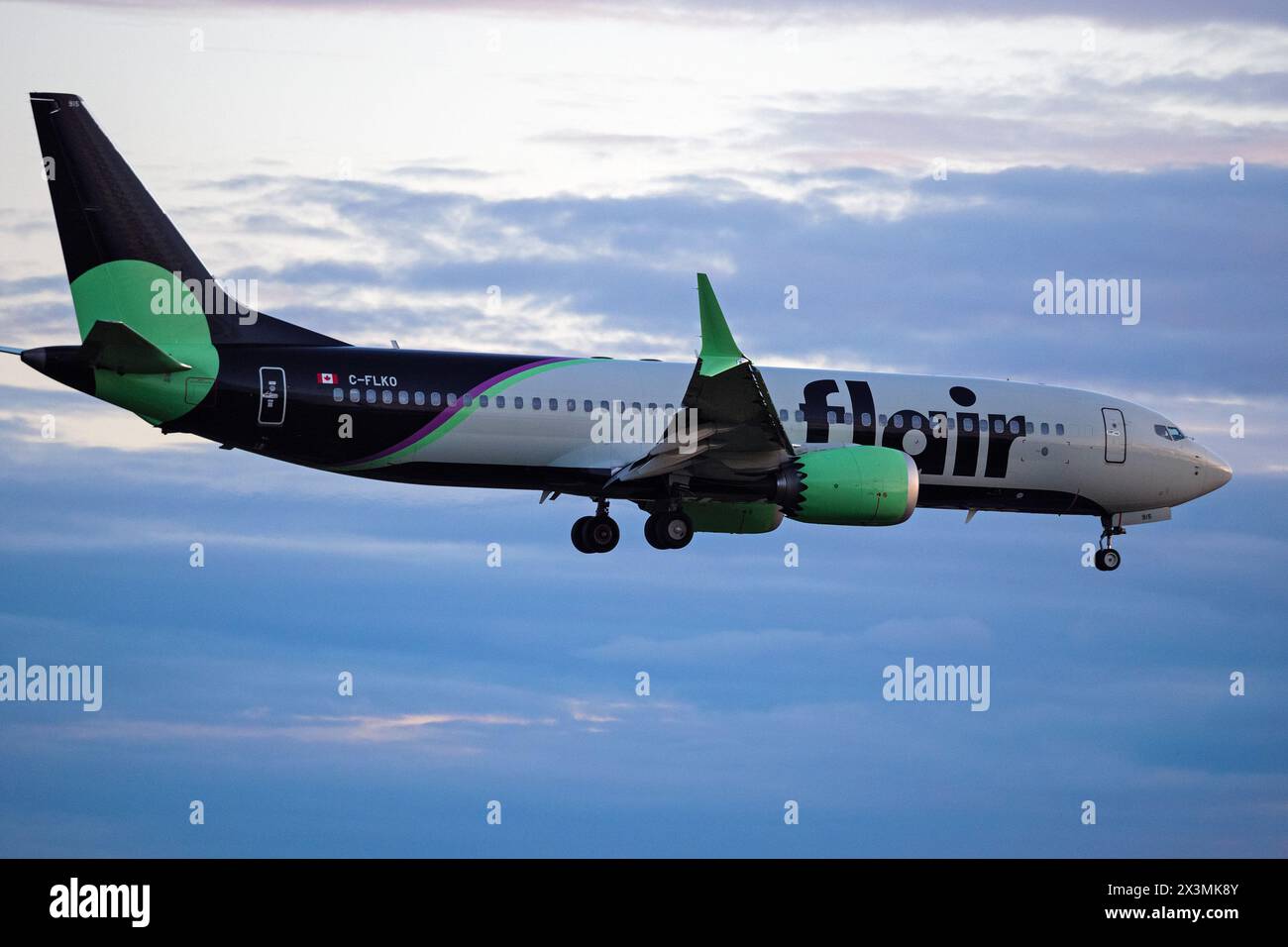 Flair airlines 737 max hi-res stock photography and images - Alamy