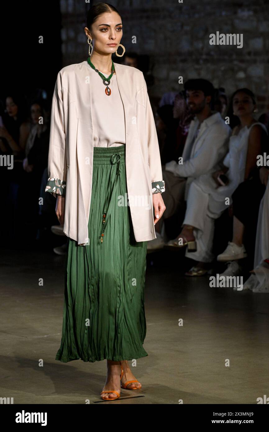 Serbian model hi-res stock photography and images - Alamy