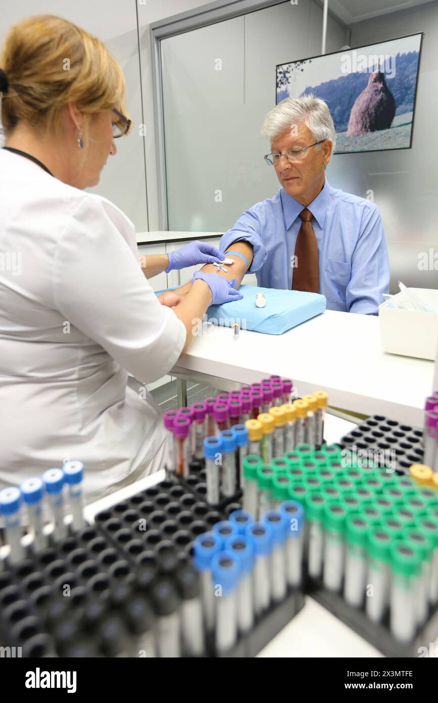 Blood extraction, Onkologikoa Hospital, Oncology Institute, Case Center ...