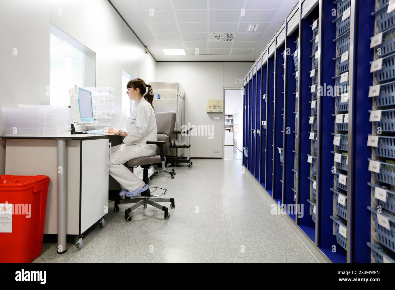 Pharmacy, Drug stock, Onkologikoa Hospital, Oncology Institute, Case ...