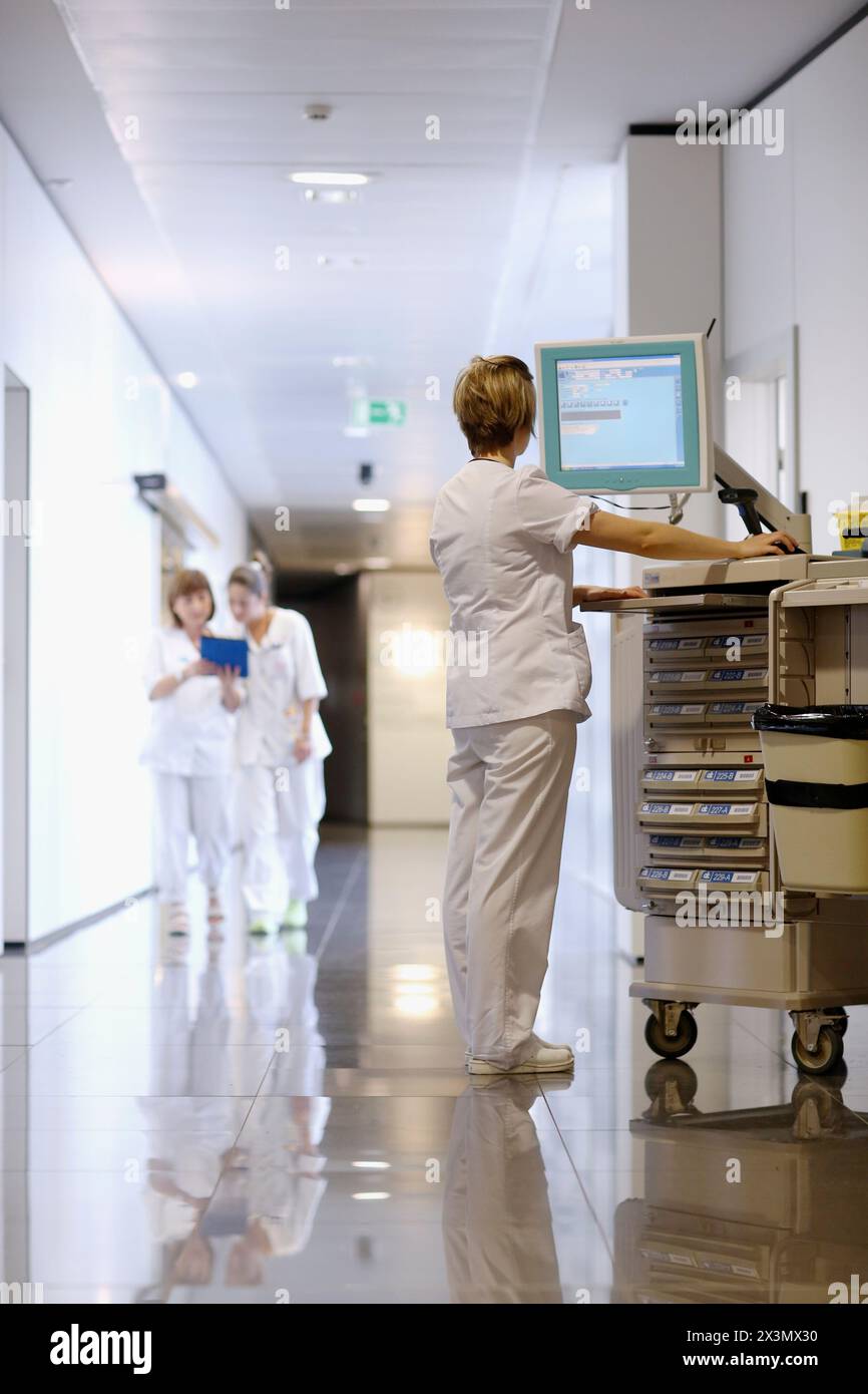 Nursing control, Onkologikoa Hospital, Oncology Institute, Case Center ...