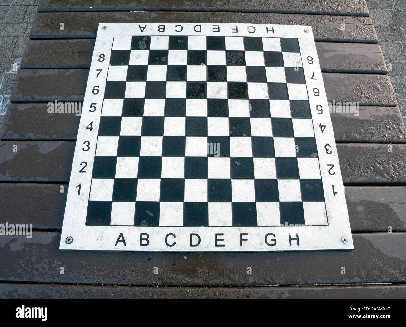 empty chess game board outdoors Stock Photo - Alamy