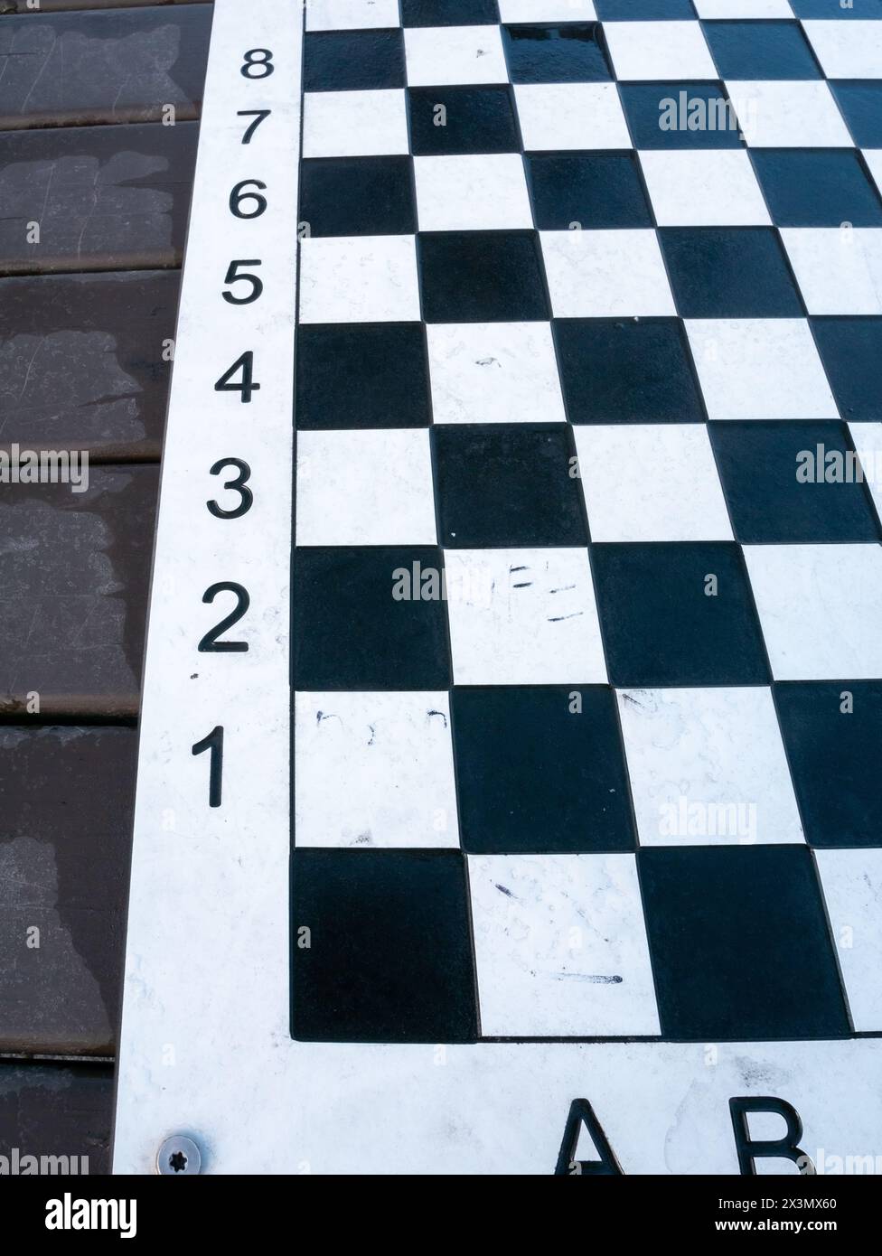 empty chess game board outdoors Stock Photo - Alamy