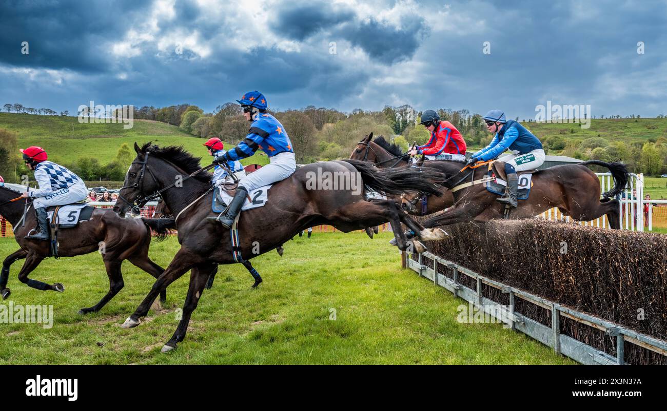 27th April 2024:: Overton Point to Point Racing Family Day at Overton ...