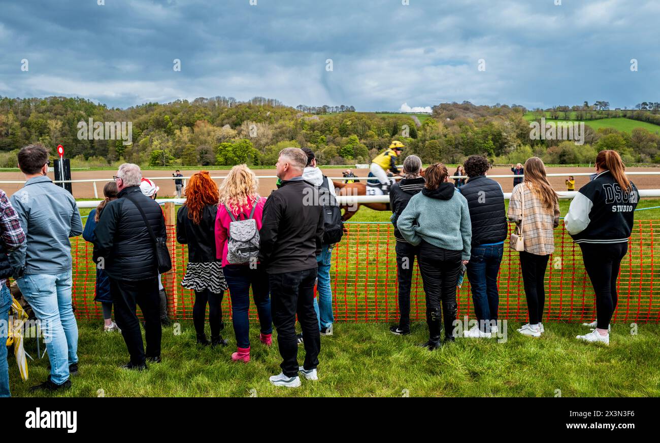 27th April 2024:: Overton Point to Point Racing Family Day at Overton ...