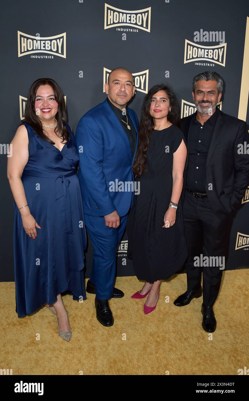 Wendy Carrillo, Jose Arellano, Darya Maeki und Franky Carrillo bei der ...