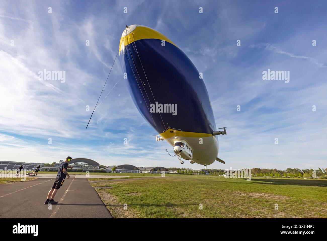 Friedrichshafen zeppelin nt hi-res stock photography and images - Alamy