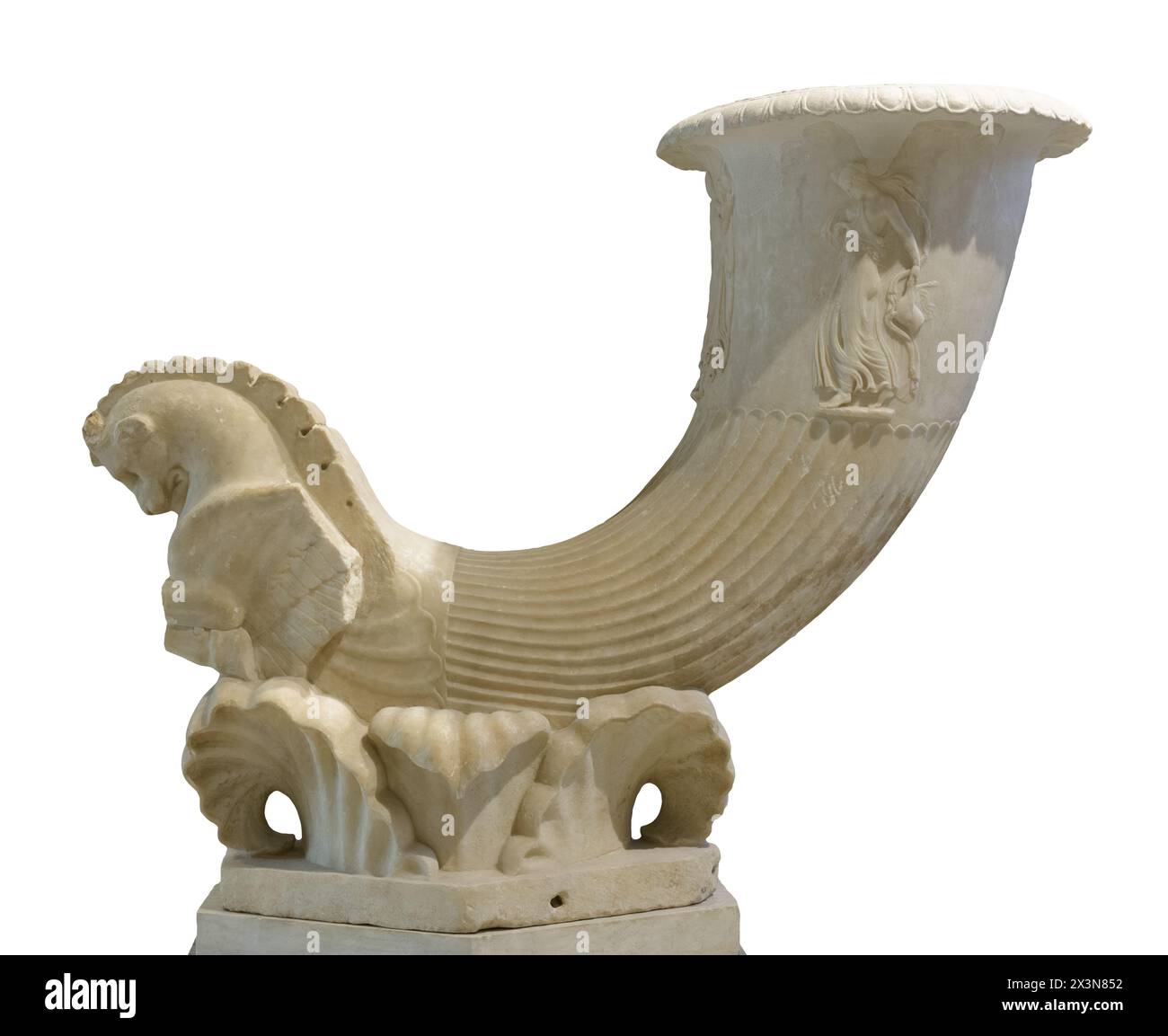 Ancient greek drinking horn hi-res stock photography and images - Alamy