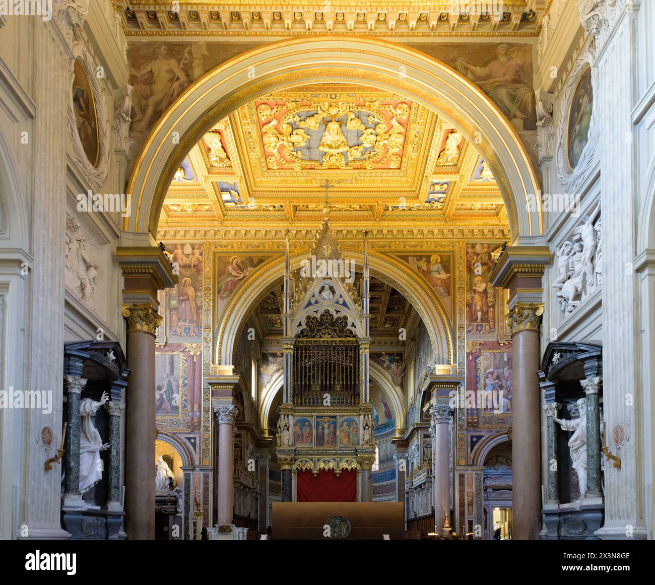 The Archbasilica of Saint John Lateran (Basilica di San Giovanni in ...
