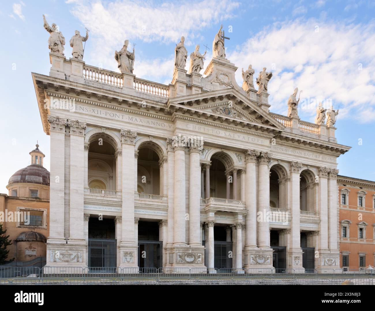 The Archbasilica of Saint John Lateran (Basilica di San Giovanni in ...
