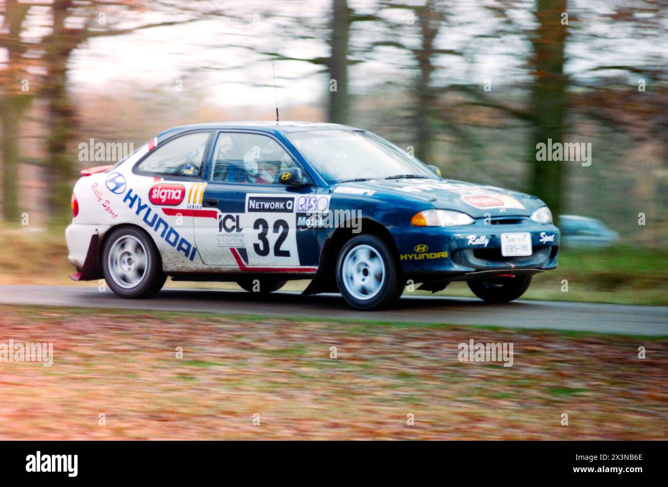 Jimmy McRae racing a Hyundai Accent X3 through the Special Stage 2 at ...