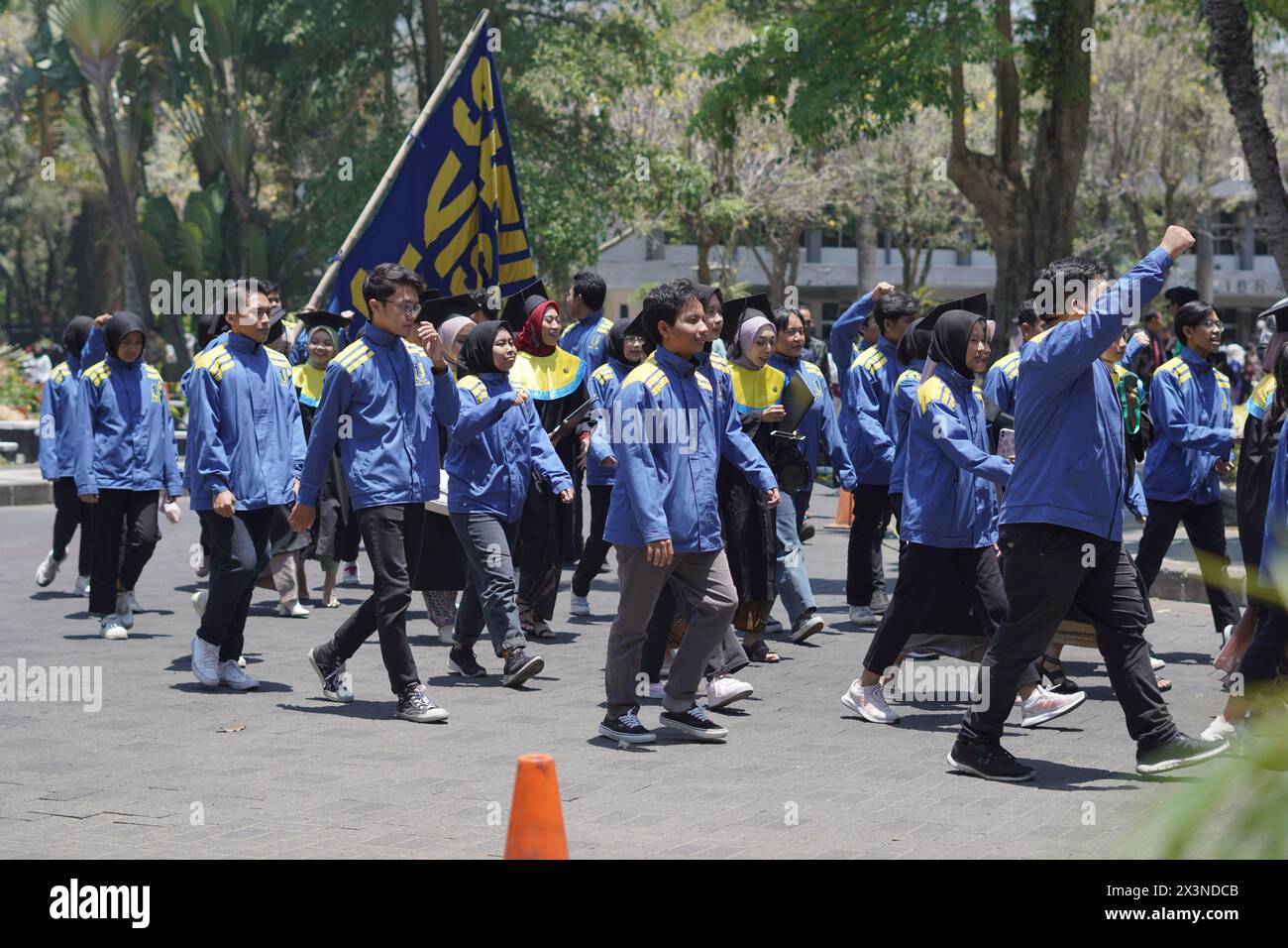 The procession of engineering graduates during the day is carried out ...