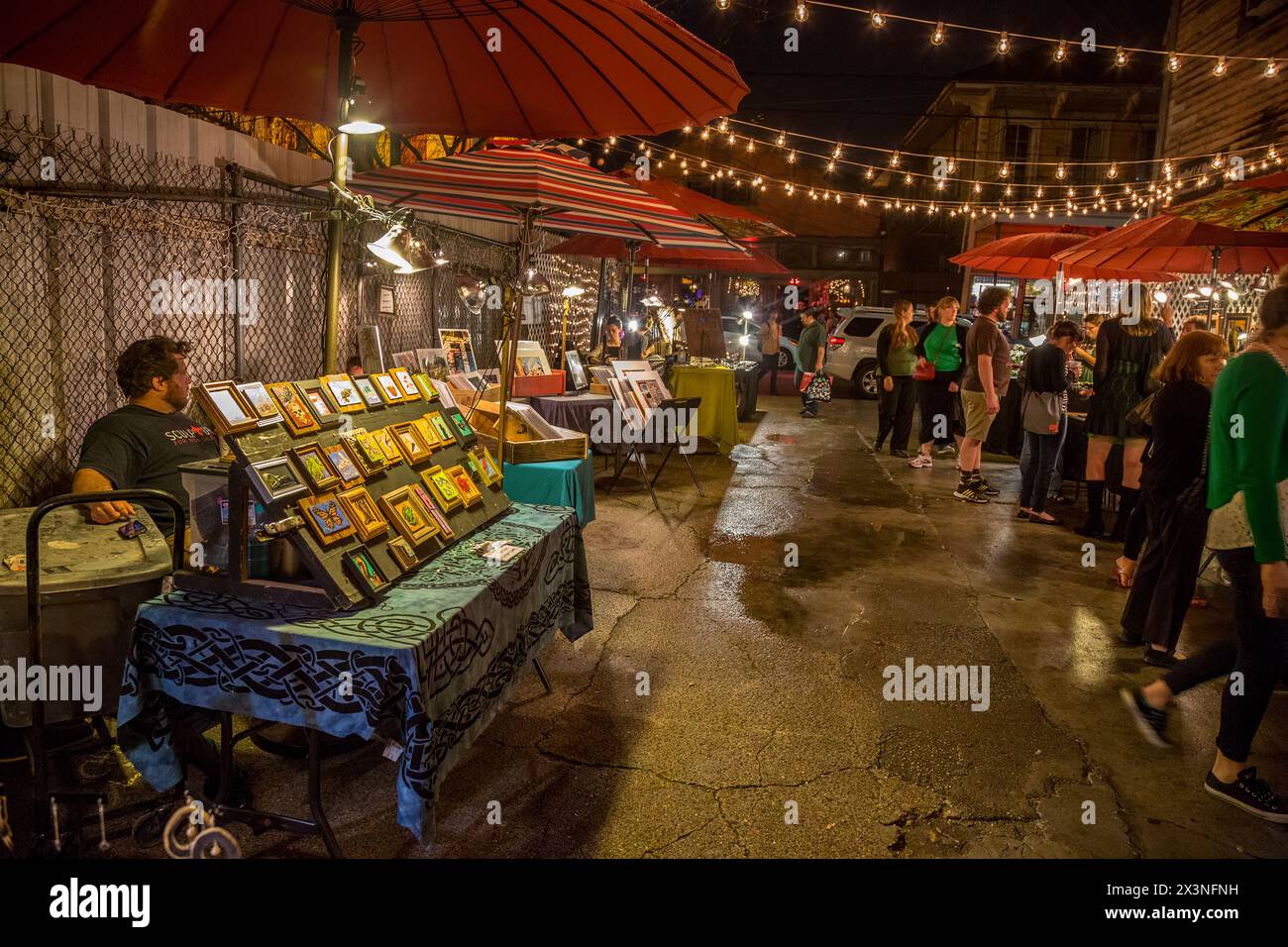 French Quarter, New Orleans, Louisiana. Frenchmen's Art Market at Night ...
