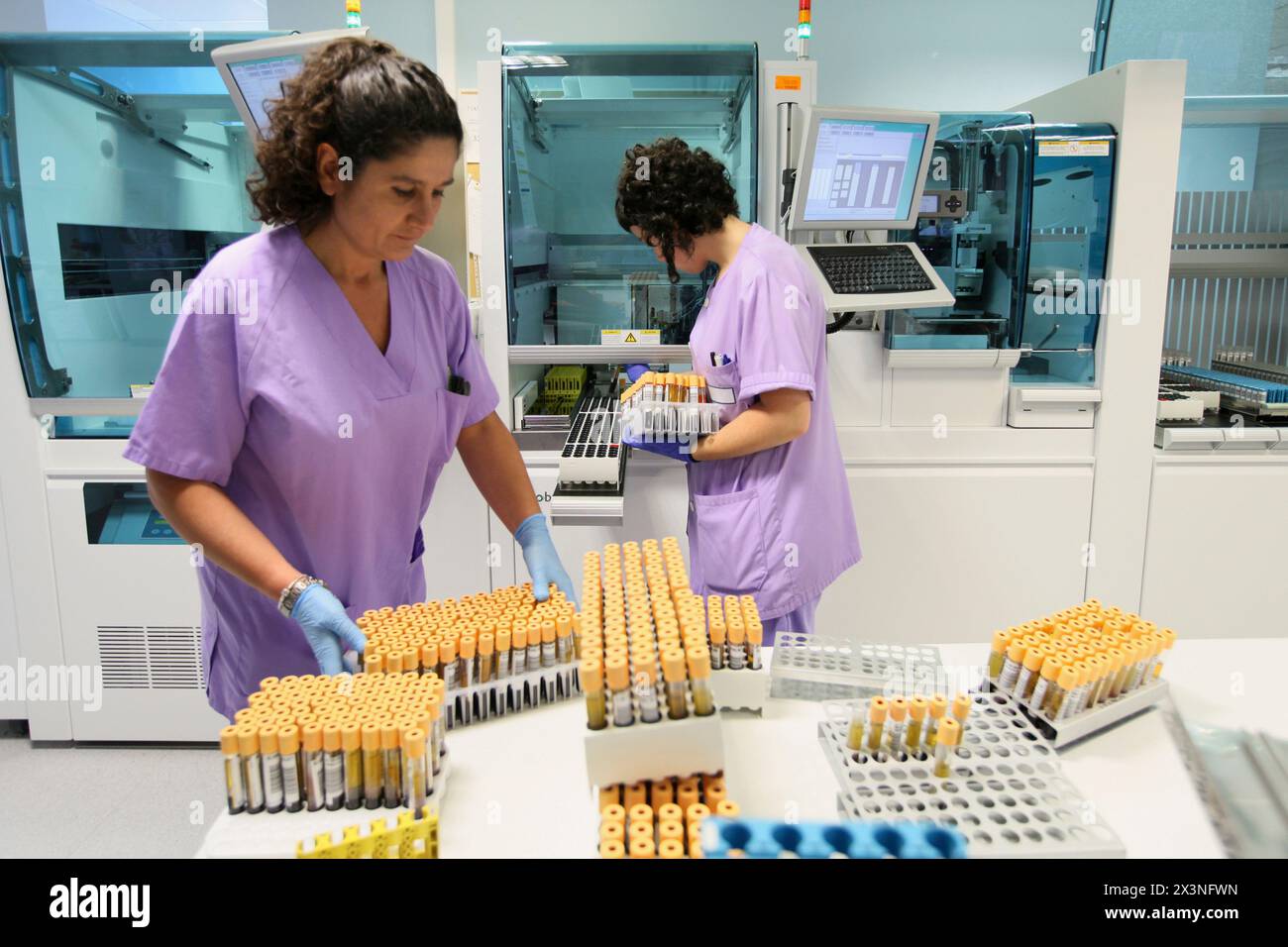 Automatic Specimen Distributor, Hemotherapy, Hematology Laboratory ...