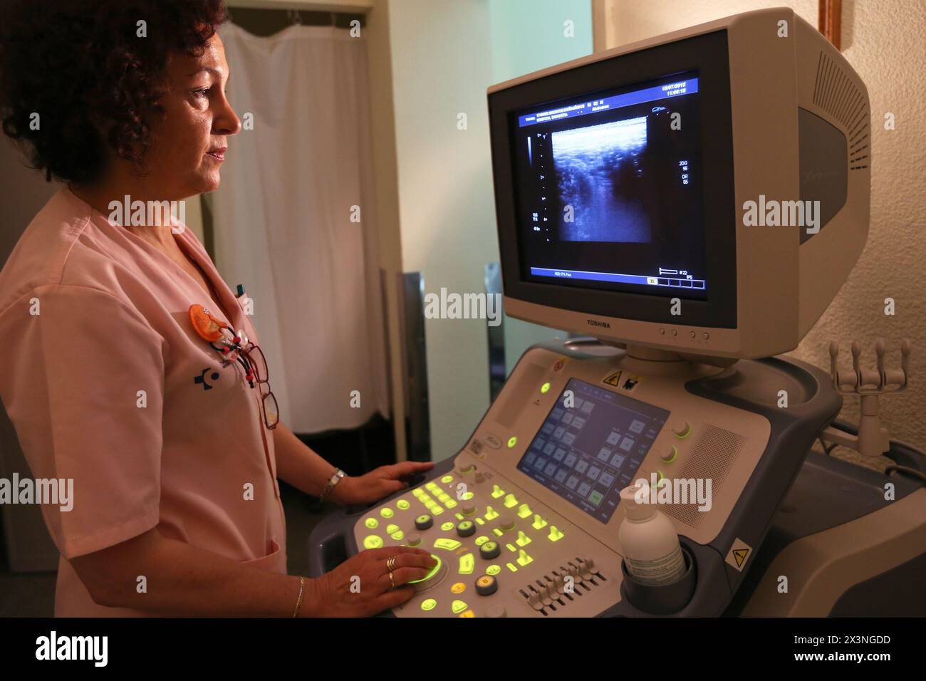 Eco doppler hi-res stock photography and images - Alamy