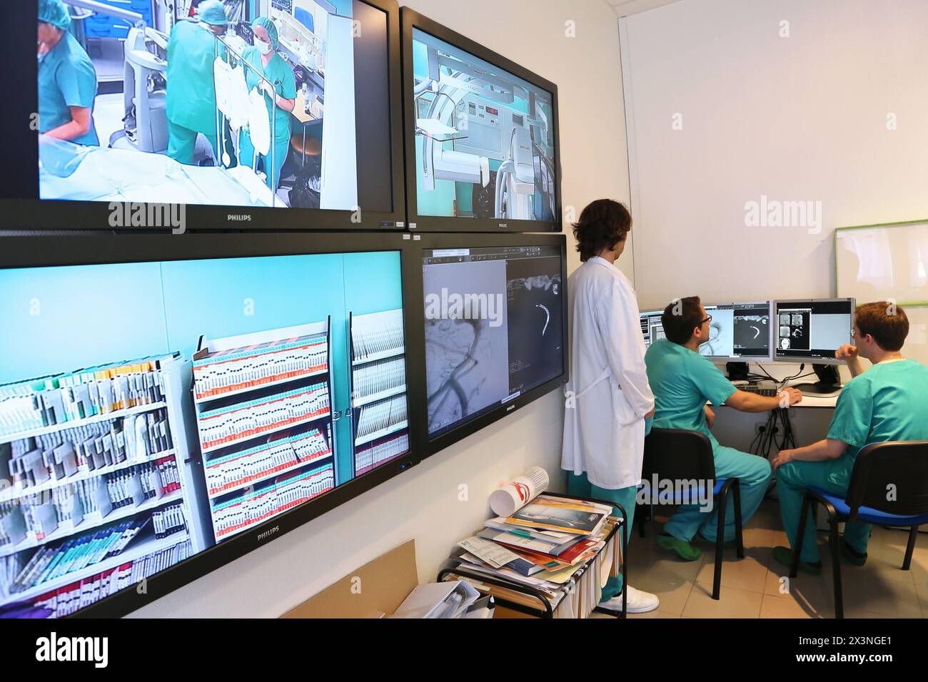Surgery preparation screens, Interventional Neuroradiology, Radiology ...
